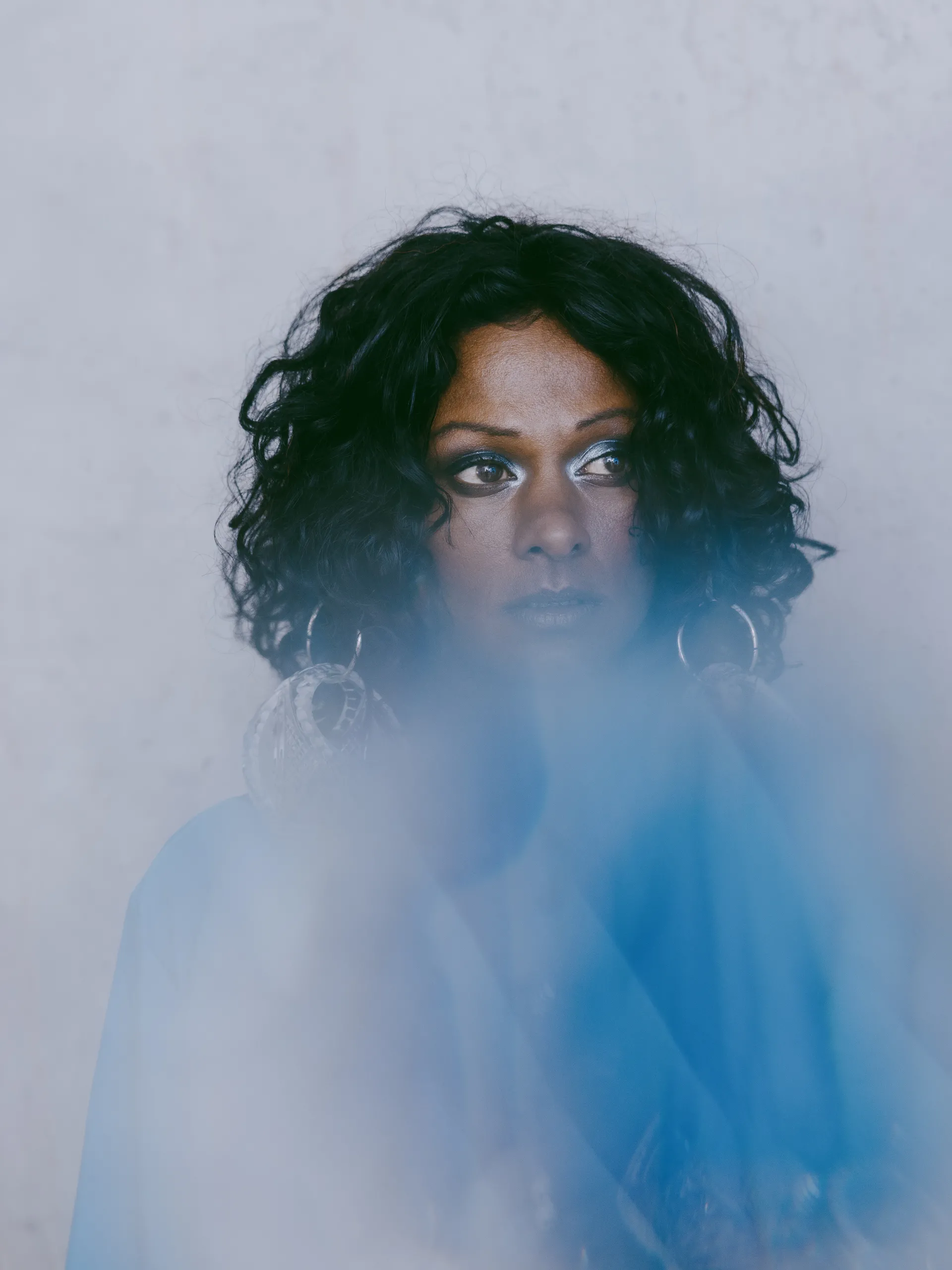 Perera Elsewhere - Die Hamburgische Staatsoper
